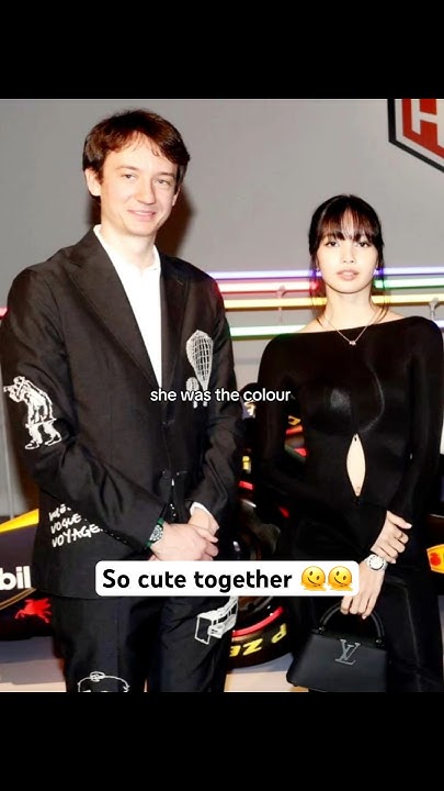 Lisa and her boyfriend 🥲🥲 #blackpink #shorts - YouTube