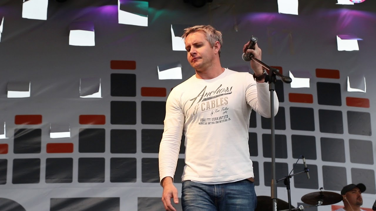 Deon Groot @ LFM fees - YouTube