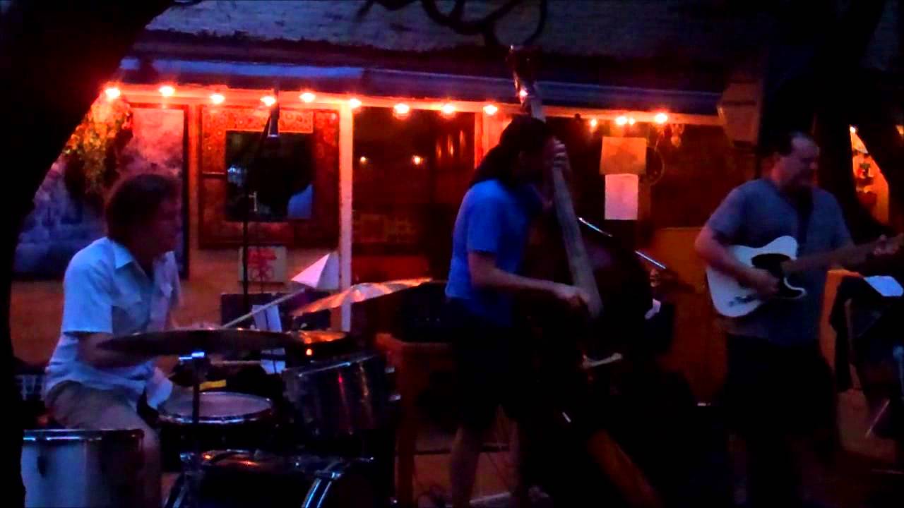 Brian Vinson trio "little Wing" - YouTube