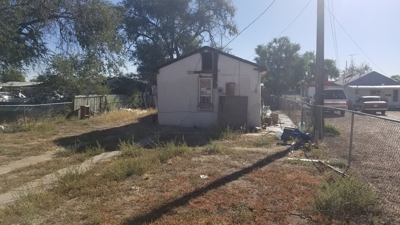 Worst House I Have Ever Seen that Needs Torn Down - YouTube