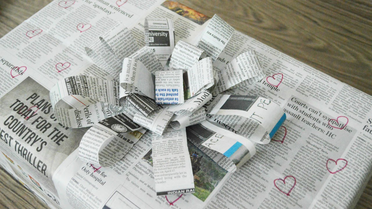 Make a beautiful flower bow from newspaper - DIY - Guidecentral - YouTube
