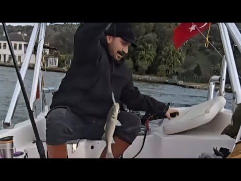 SİLİKON İLE  SIRTI DAN YAKALADIĞIM İLK LEVREK !!