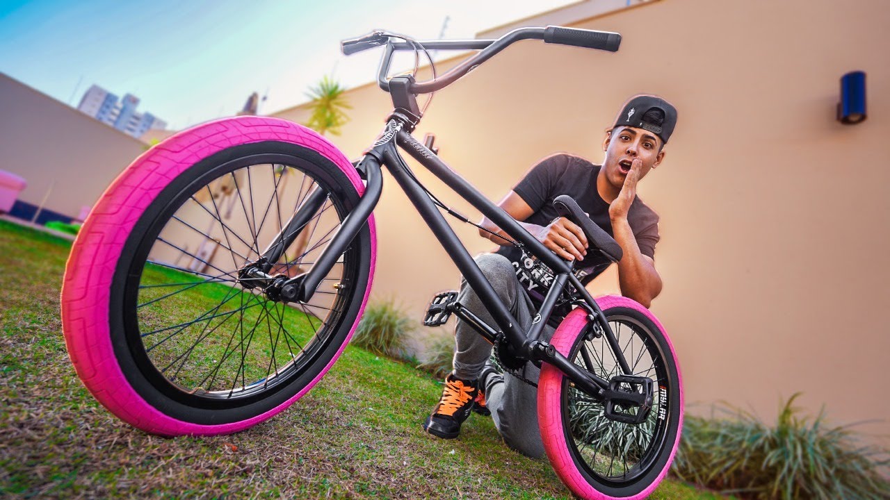 DEI UM PRESENTE PARA NOVA BMX DO MEU AMIGO - YouTube