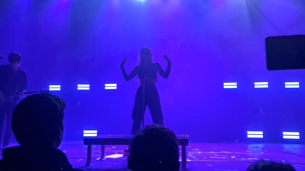 Legends Never Die - Against the Current | Live in Münster 2022 - YouTube