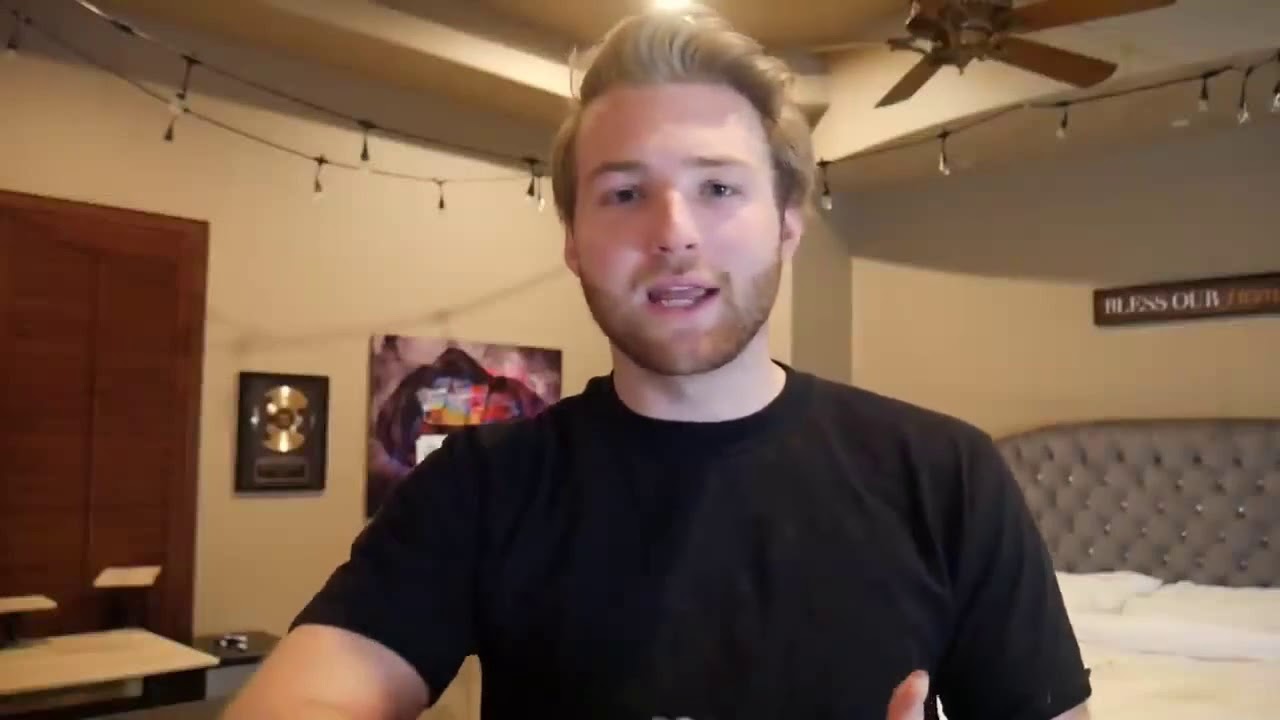 Hayden Bowles - Viral Ecom Adz - YouTube