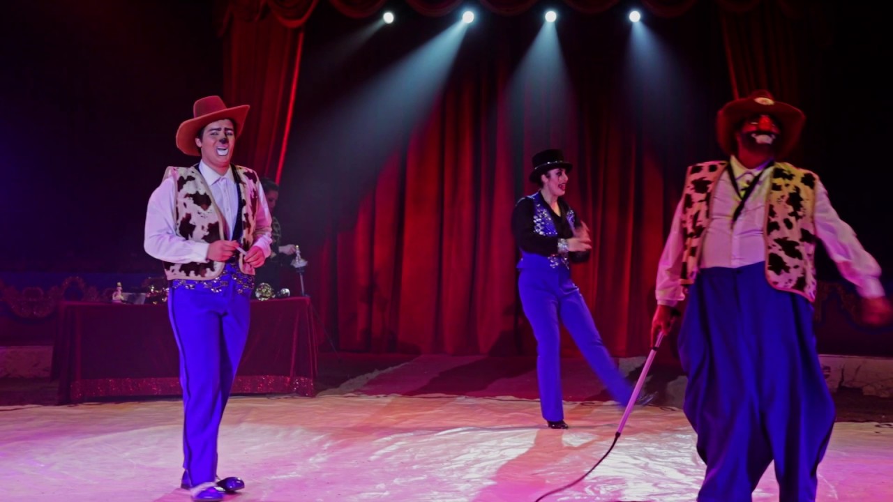 FOLCO FAMILY Cowboys Parody - YouTube