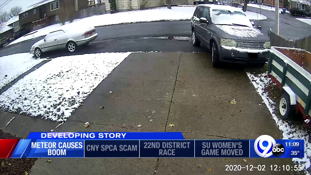 Meteor Streaks Across Upstate NY - YouTube