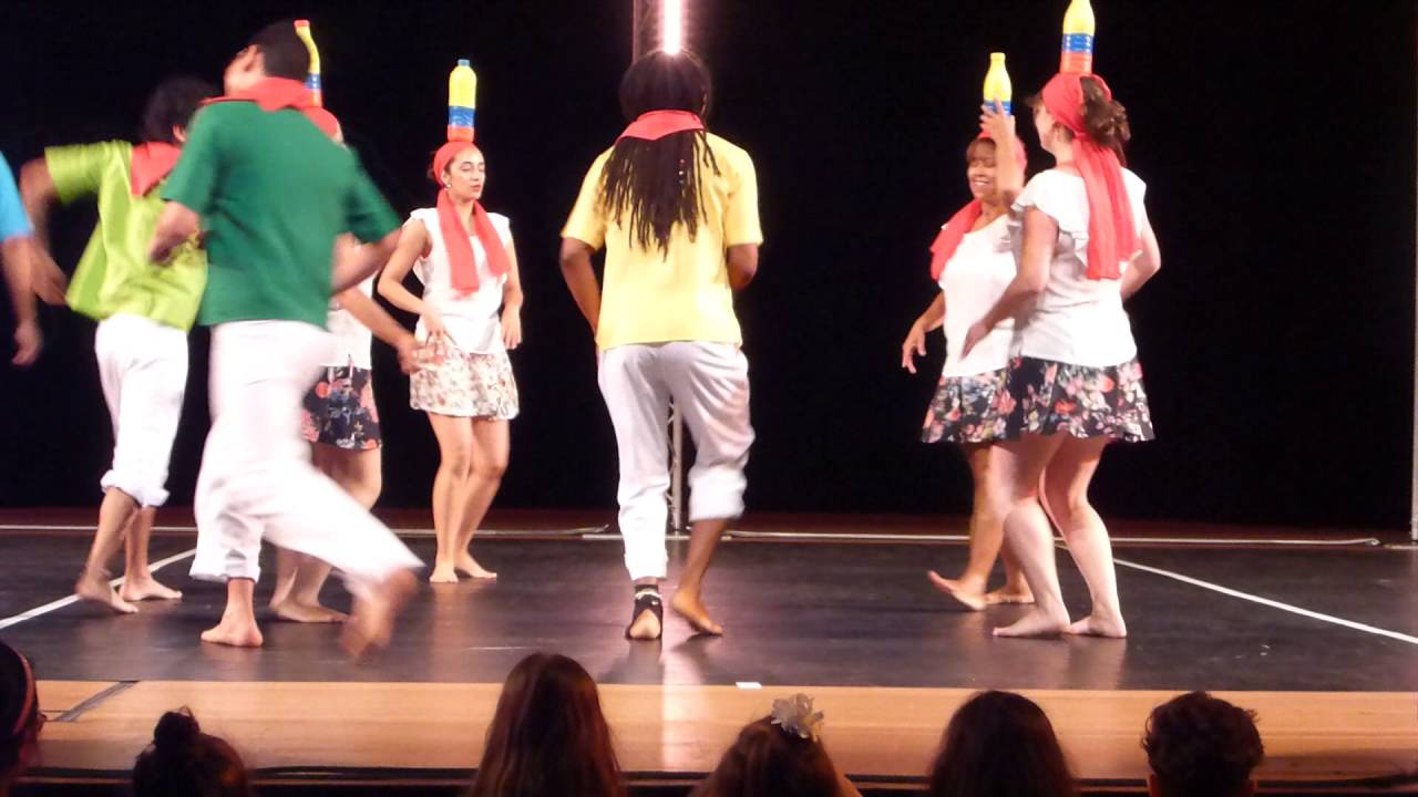 Bomba de Chota - Herencia Latina Aachen - TdI 2016 - YouTube