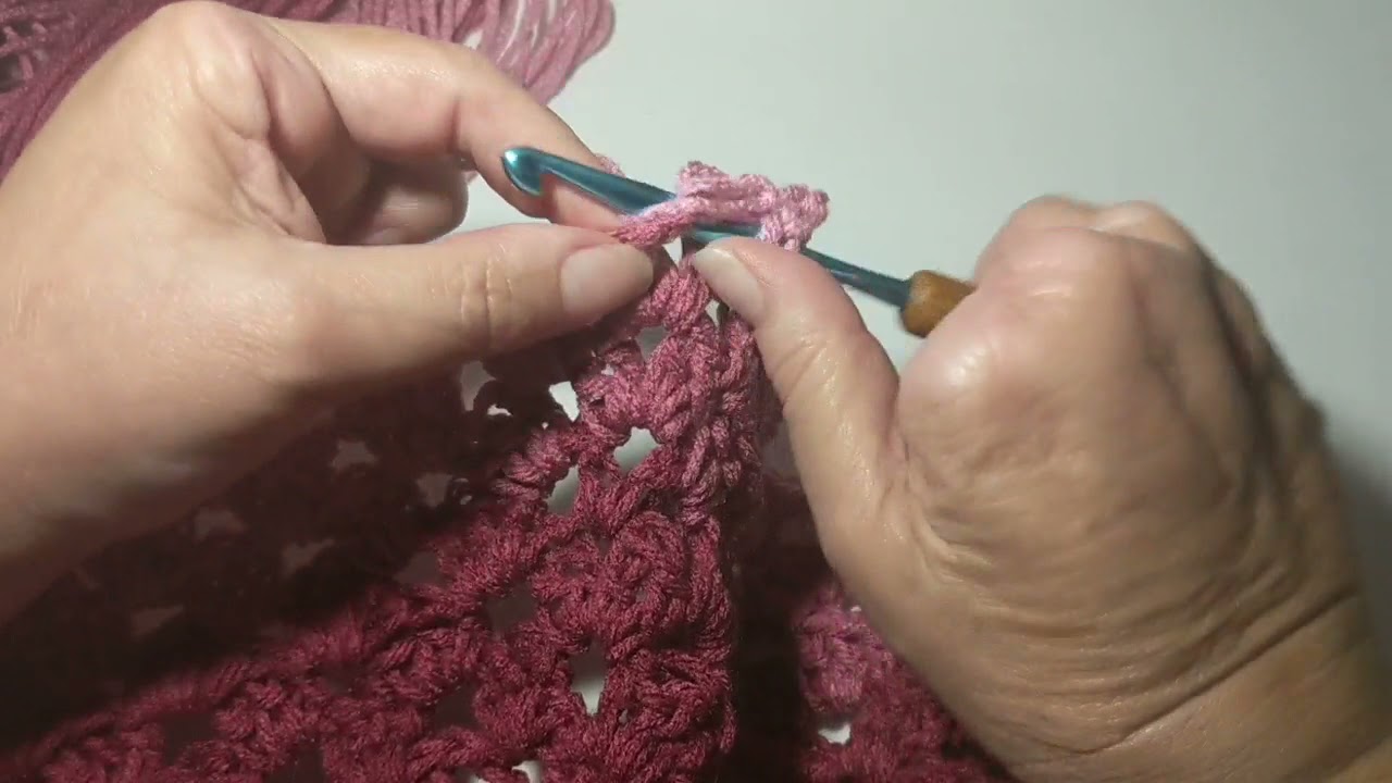 Crochet and Chat * Working on Cinnamon Stitches Dina Shawl * - YouTube