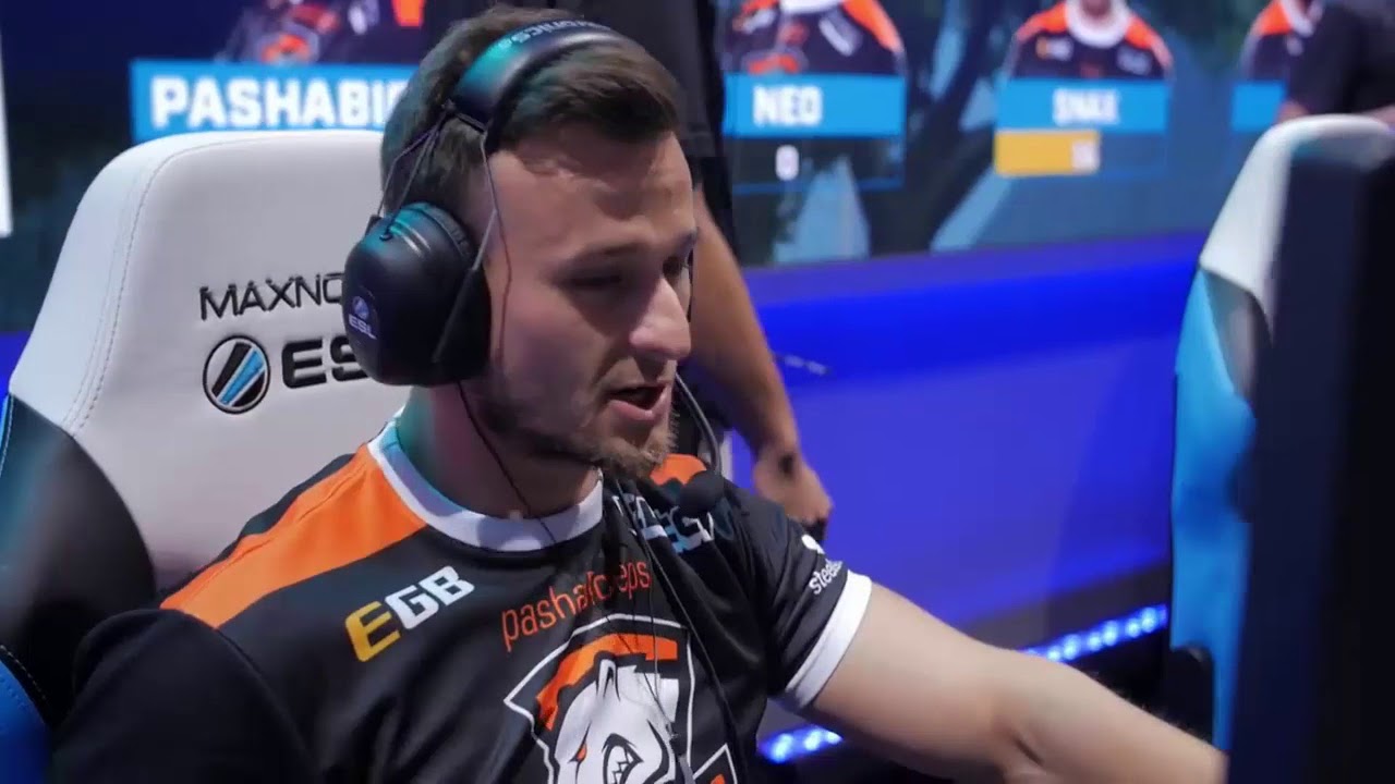 MOST MEMORABLE/ICONIC CSGO MOMENTS EVER - YouTube