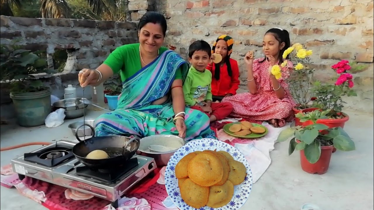 Gur pithe recipe | নরম তুলতুলে গুর পিঠে রেসিপি | পৌষ সংক্রান্তি স্পেশাল ...