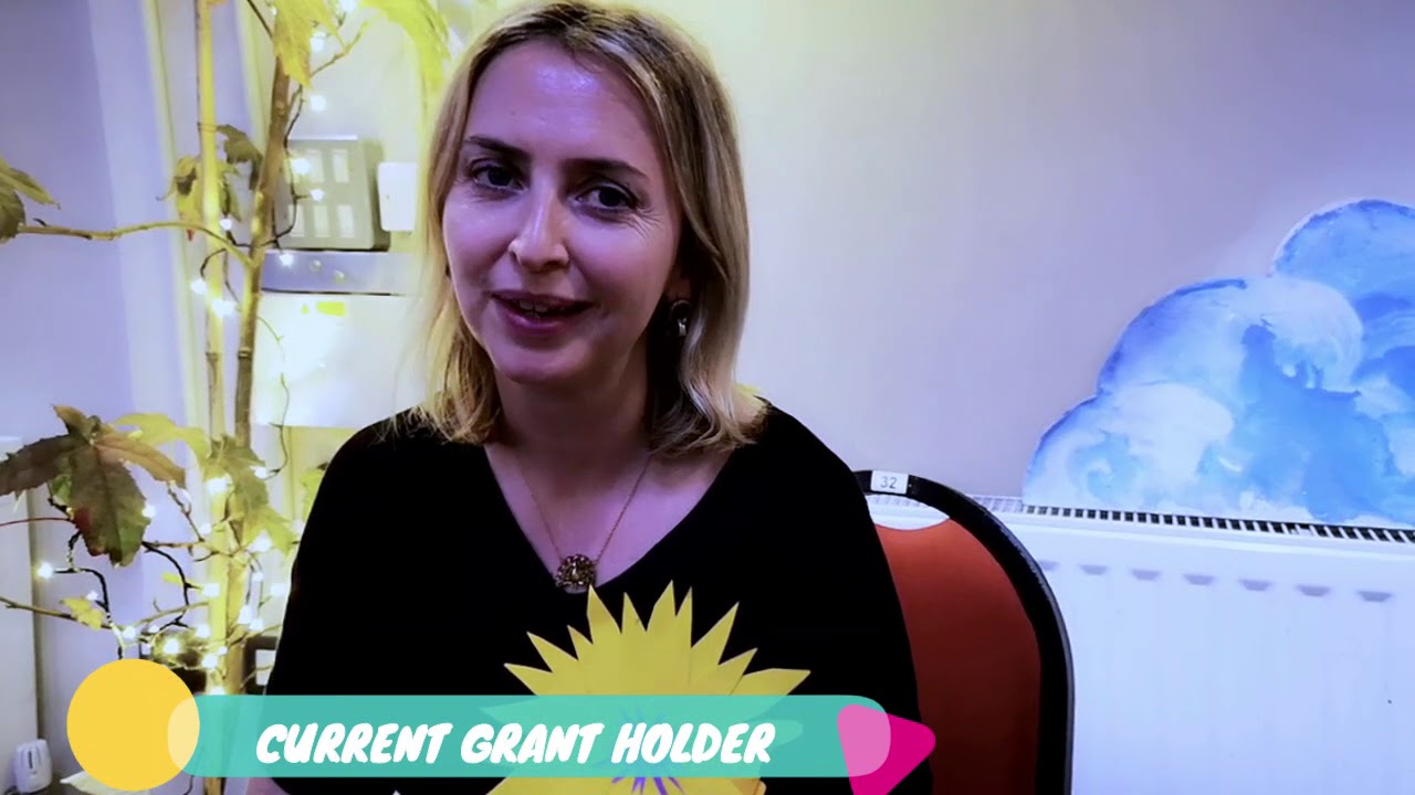 CHATTING WITH CLARE THOMAS PROMO - YouTube