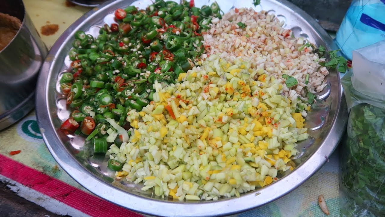 Tasty Murmura Mixture | Nalla Mandu Street | Main Road | Rajahmundry ...