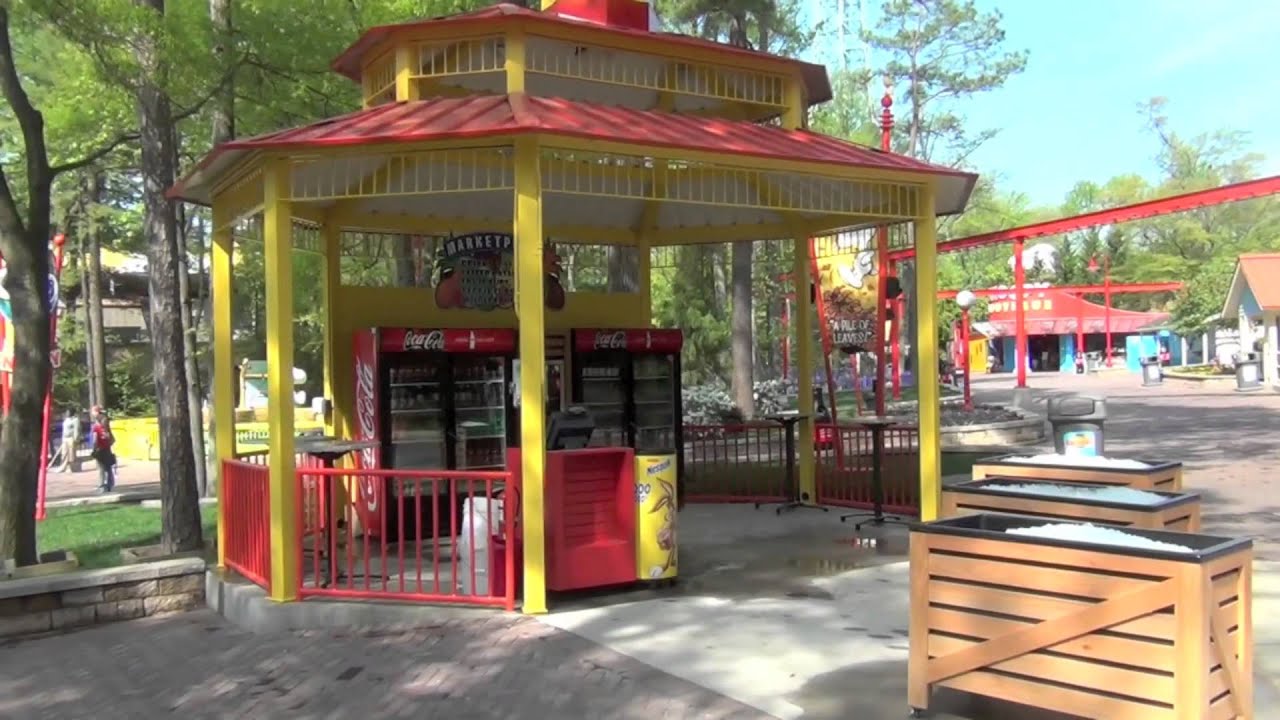 Kings Dominion- Planet Snoopy - YouTube