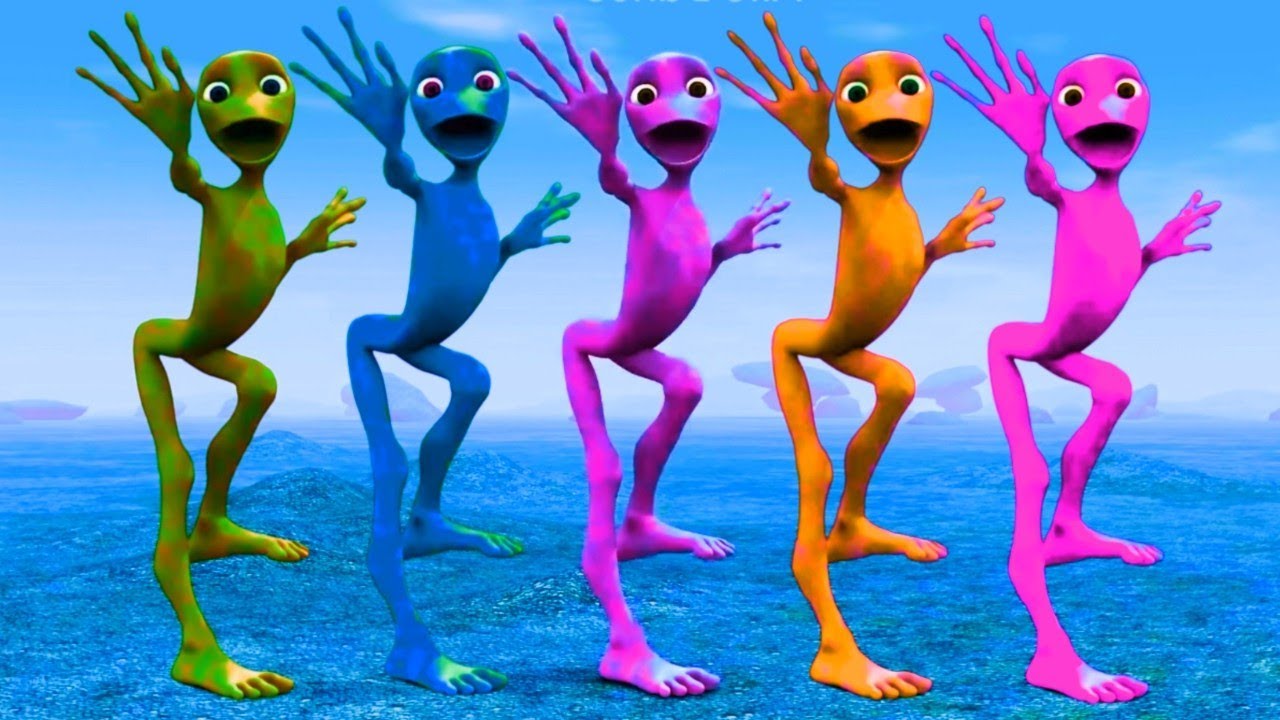 Dame tu cosita feat/Green alien dance with song/Funny Alien dance with ...