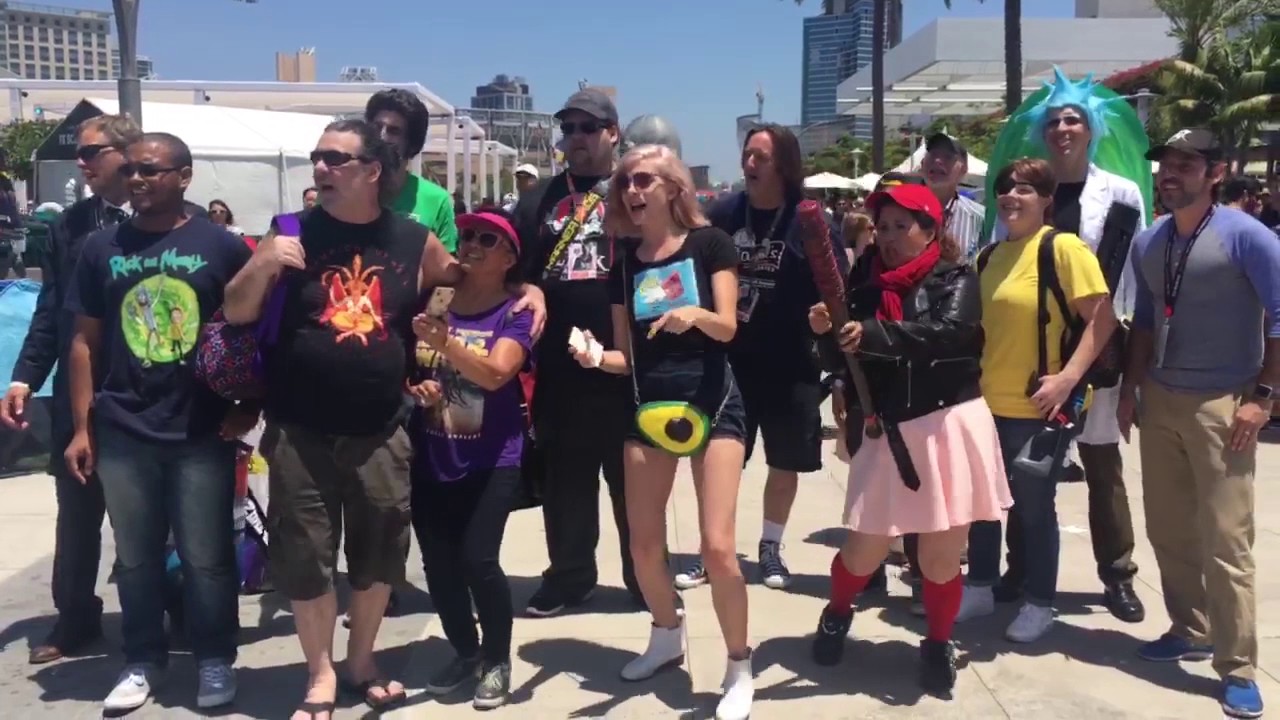 The Log Song at SDCC2017 - YouTube