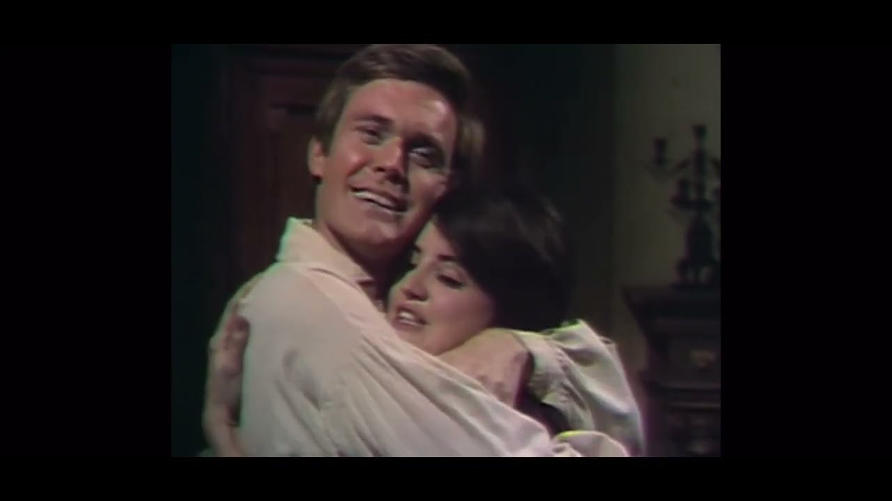 Dark Shadows episode 650 Victoria and Jeff disappear into the past ...