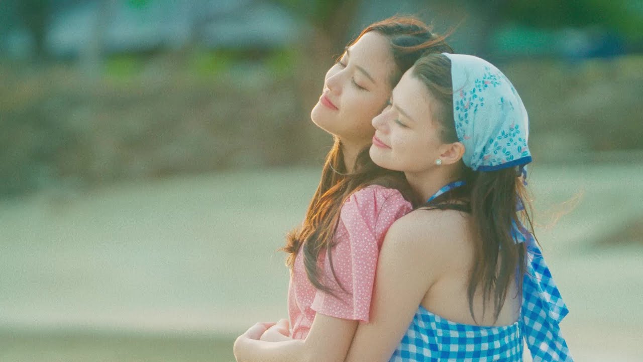 Pin & Anin "Love Takes Time" - The loyal pin (CC) - YouTube