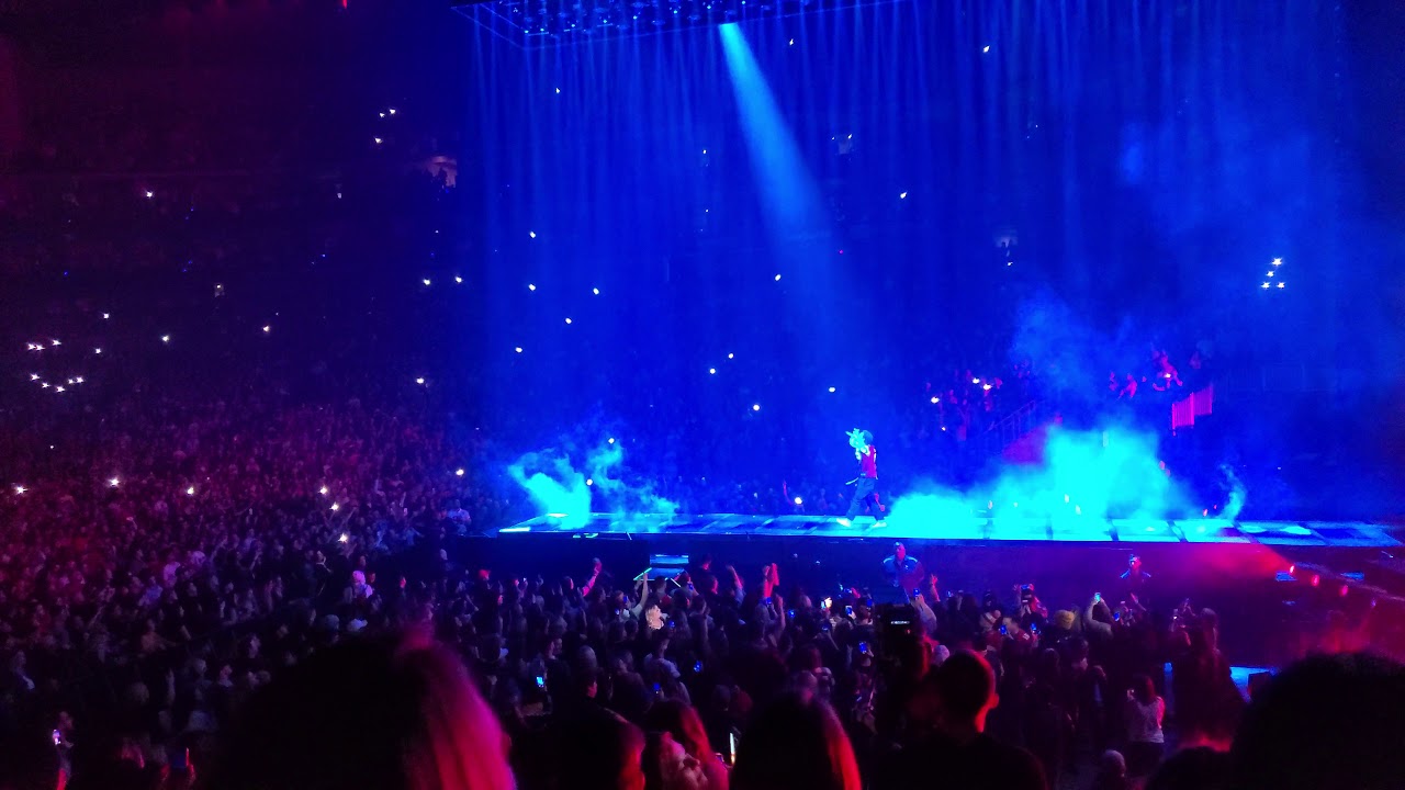 Post Malone, Runaway Tour 2020 Kansas City - Goodbyes - YouTube