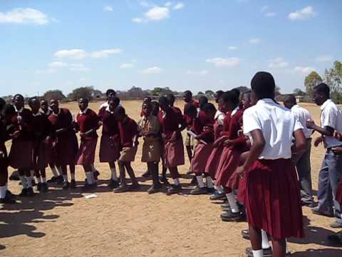 Dewure-kuoro esiintyy - YouTube