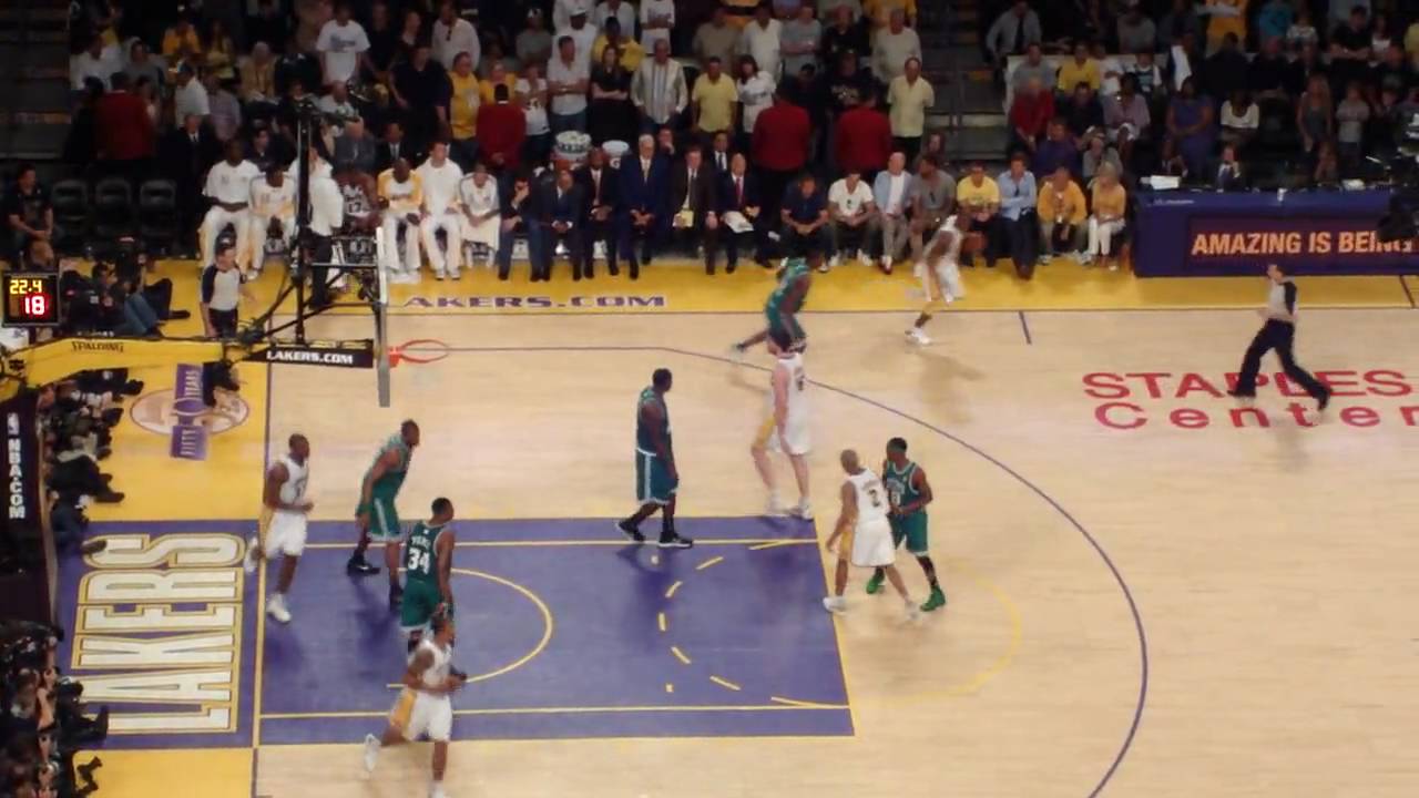 NBA Finals Game #2 - Kobe Bryant buzzer beater - VINTAGE KOBE!!! - YouTube