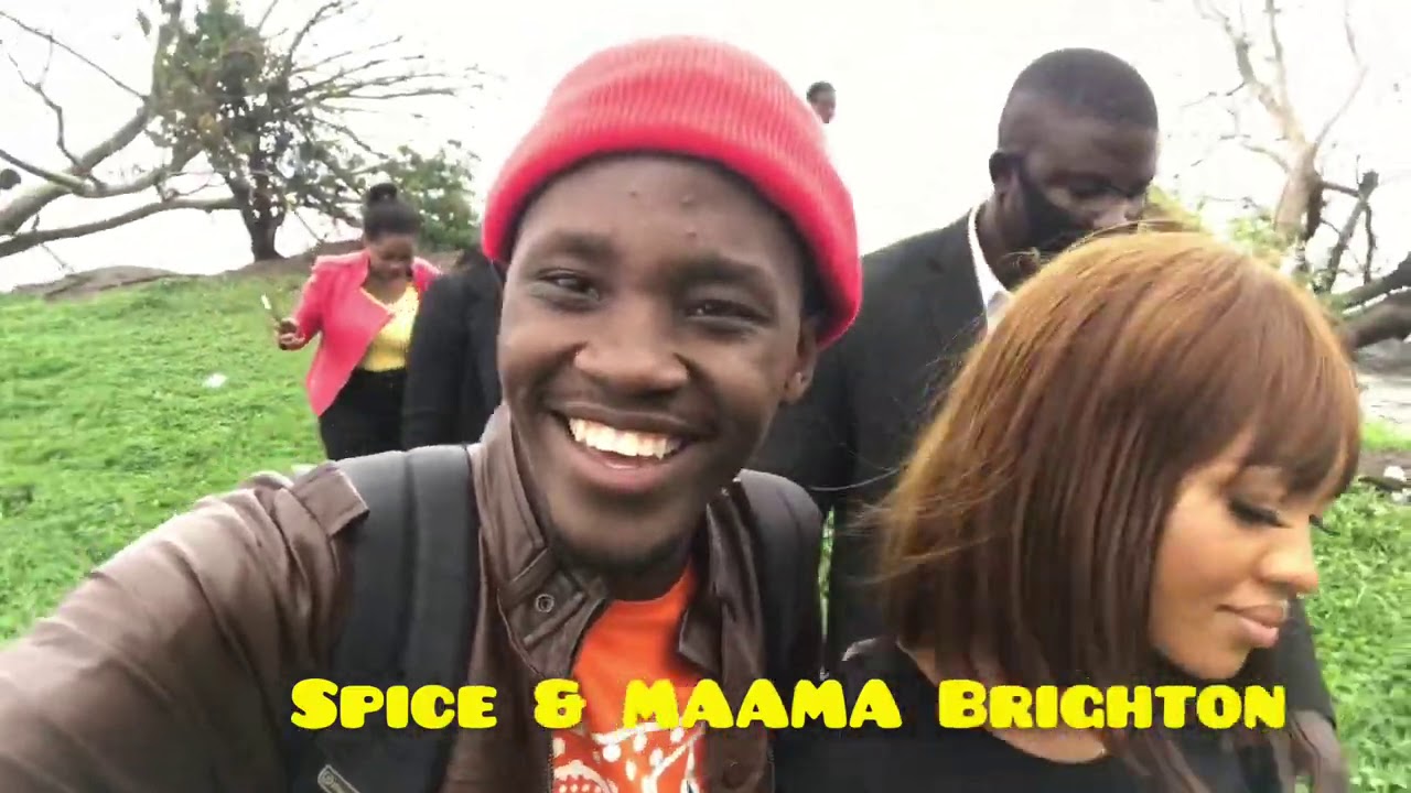 MAAMA BRIGHTON WAMU NE SPICE DIANA KU BEACH NGA BANYUMYE NYOOO - YouTube