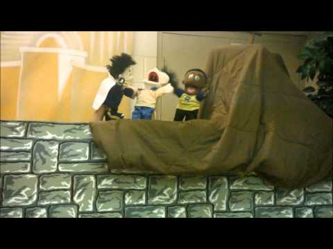 V C S  Puppet Show