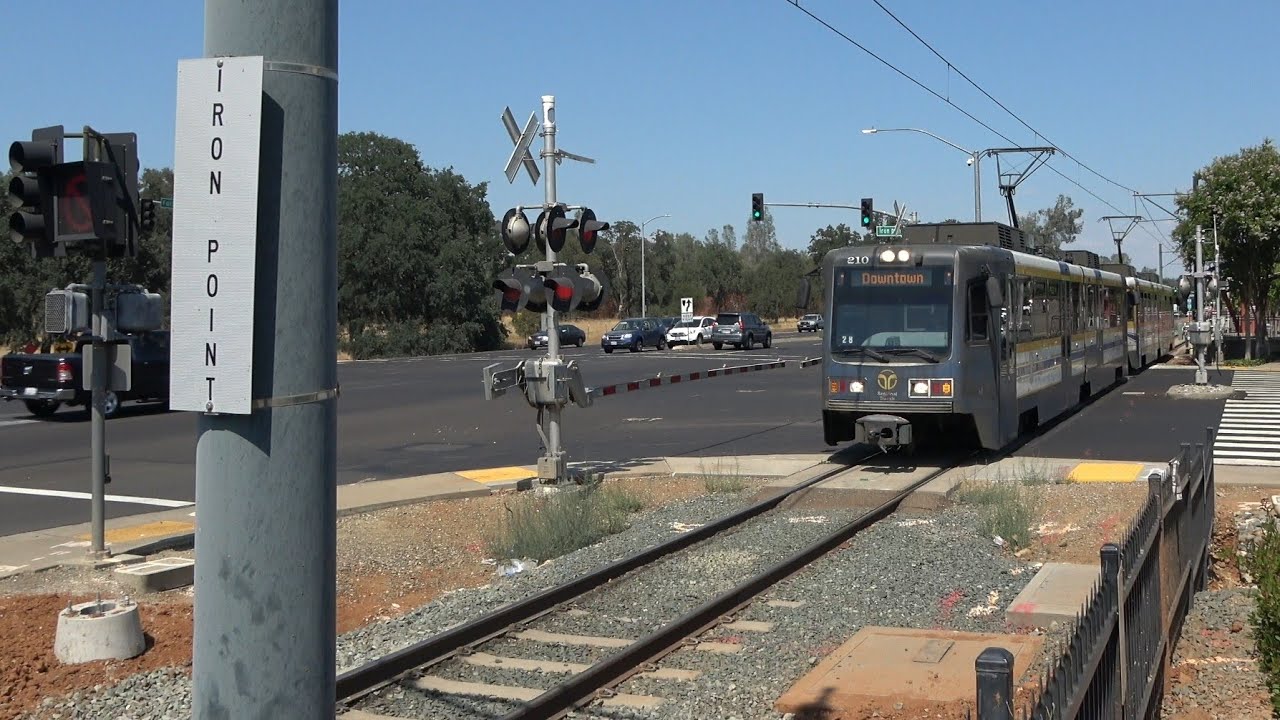 Iron Point Road Railroad Crossing Side View - Sacramento Light Rail ...