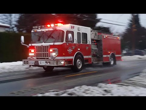 Chilliwack Engine 1 Responding, Chilliwack BC, 19 Dec '16 - YouTube
