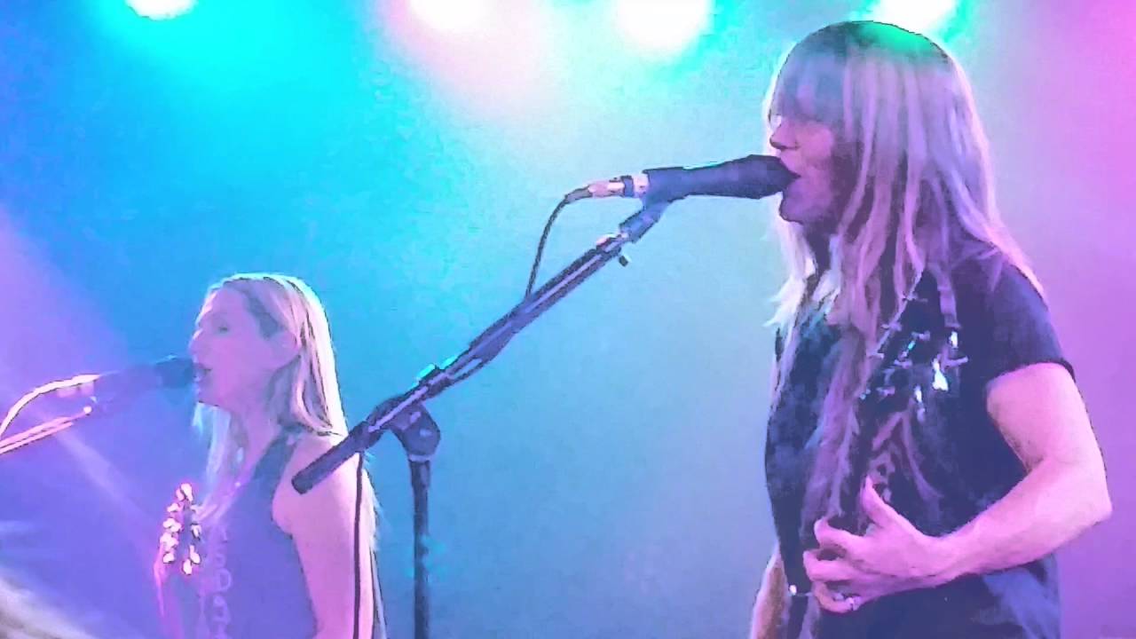 Veruca Salt - Seether, Ready Room 7/22/2015 - YouTube