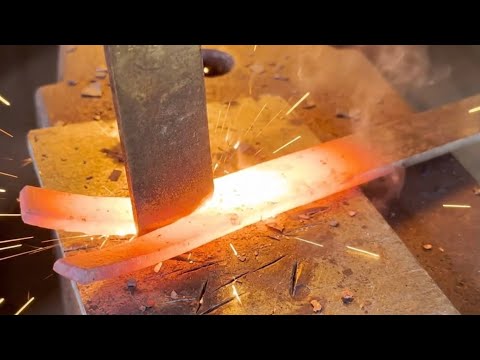 Der heiße Schnitt: So spaltet man Stahl