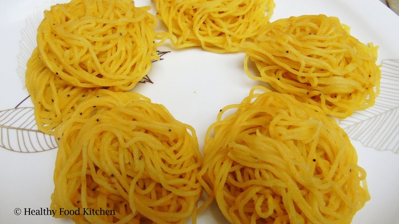 Idiyappam Recipe in Tamil/Nool Puttu Recipe/Banana Idiyappam Recipe ...