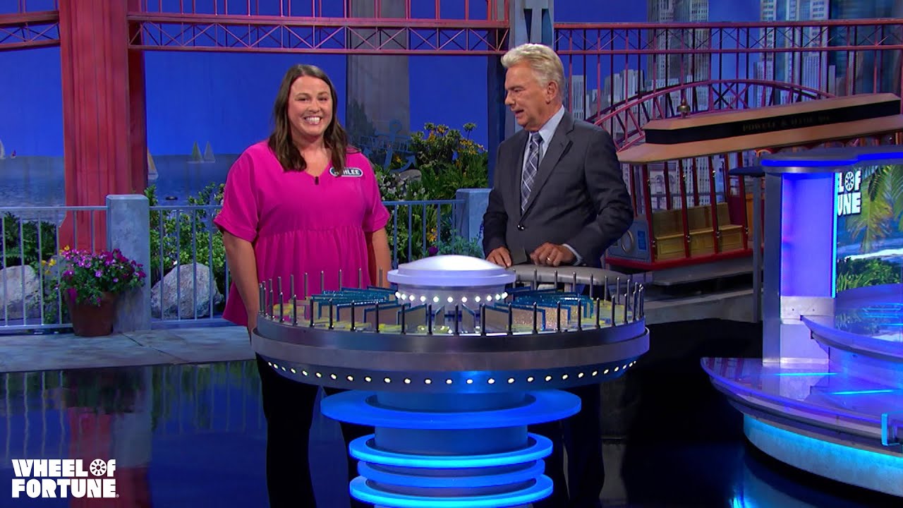 Ashlee’s Bonus Round | Wheel of Fortune - YouTube