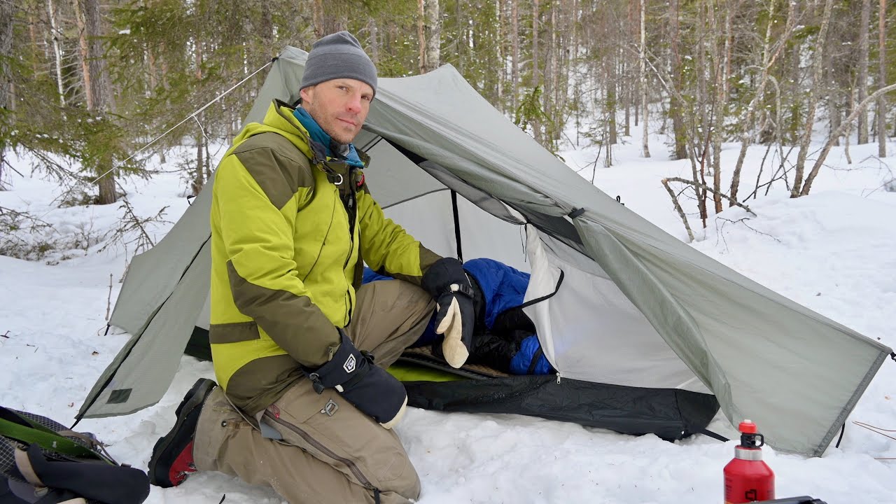Building my Camp on the Snow - Winter Tent Overnighter - YouTube