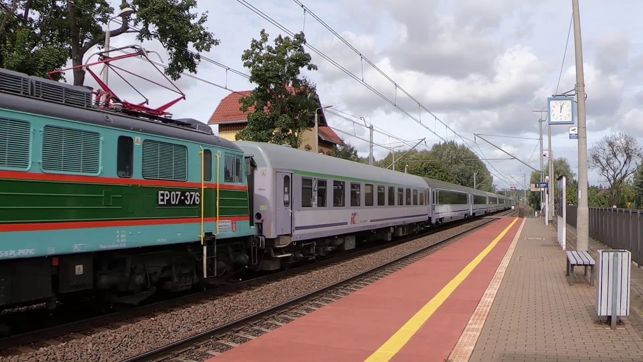 EP07-376 i EP07-174 l P.o. Gdańsk Lipce l RP1 - YouTube