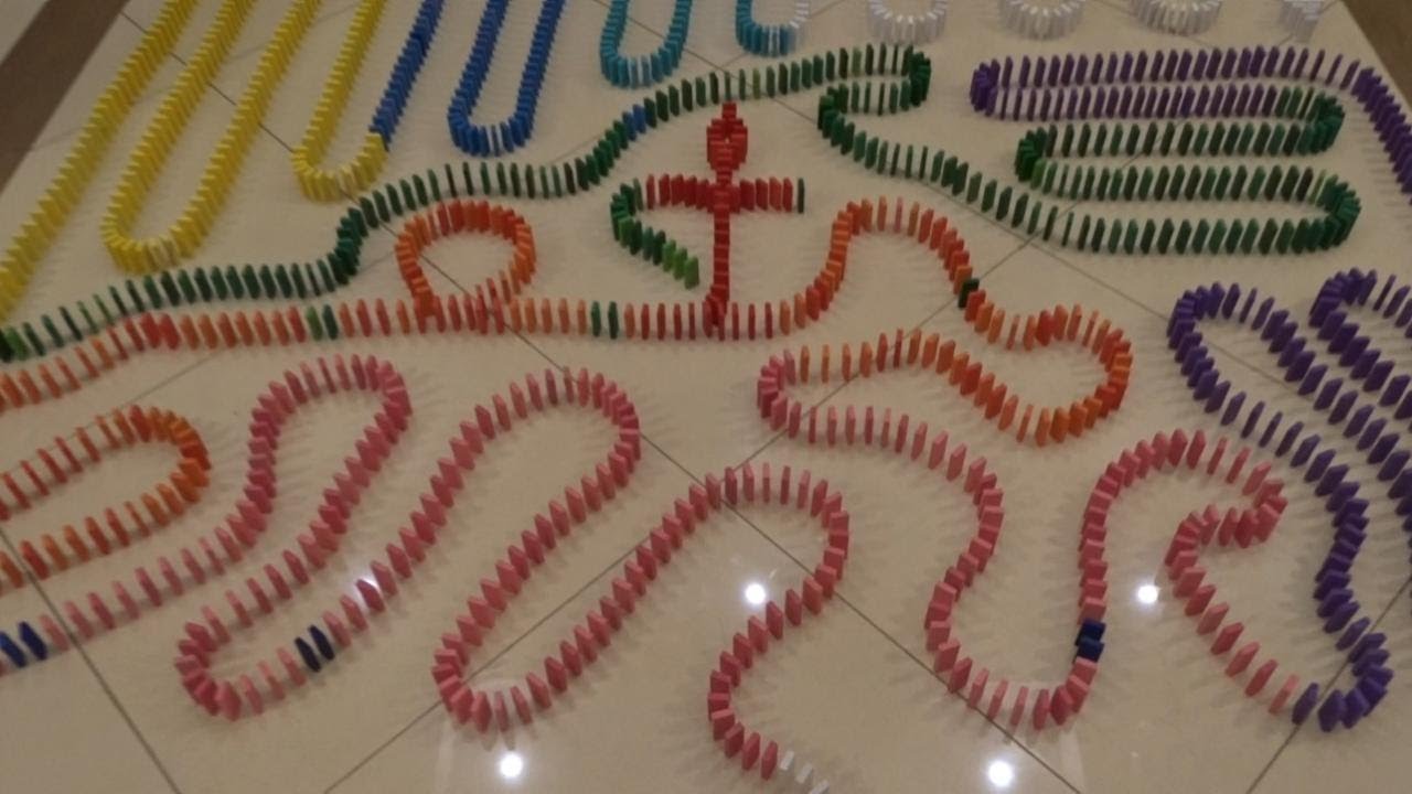 Satisfying Domino Effect | Dominos Falling | Domino Falling - YouTube