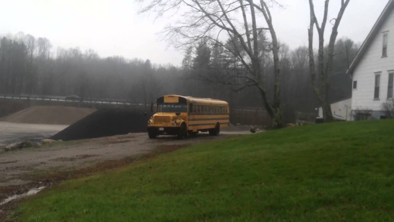 Thomas 3800 Near Jackson, Ohio - YouTube