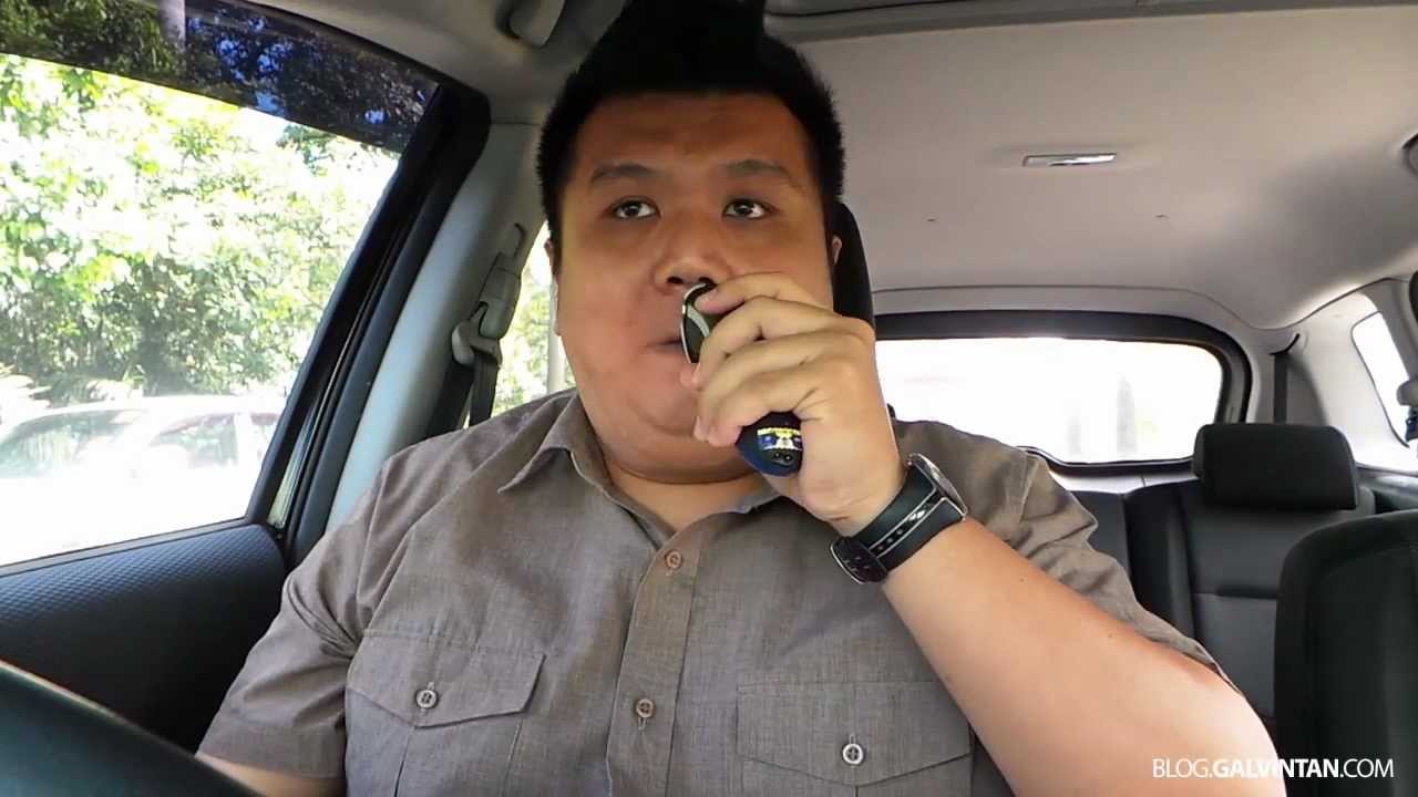 Philips AquaTouch AT890 - What does it mean to be a modern man - YouTube