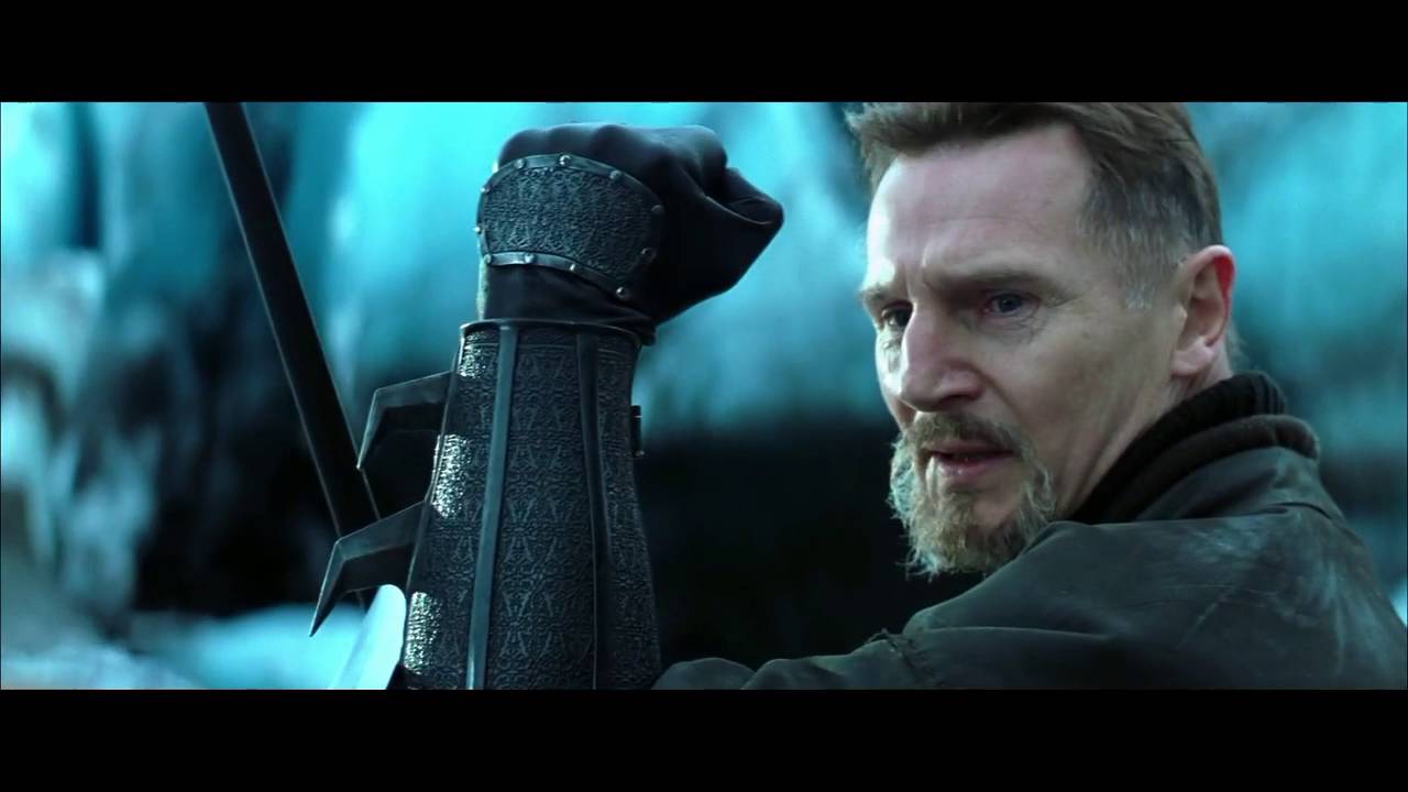 Batman Begins : Training Scene - YouTube