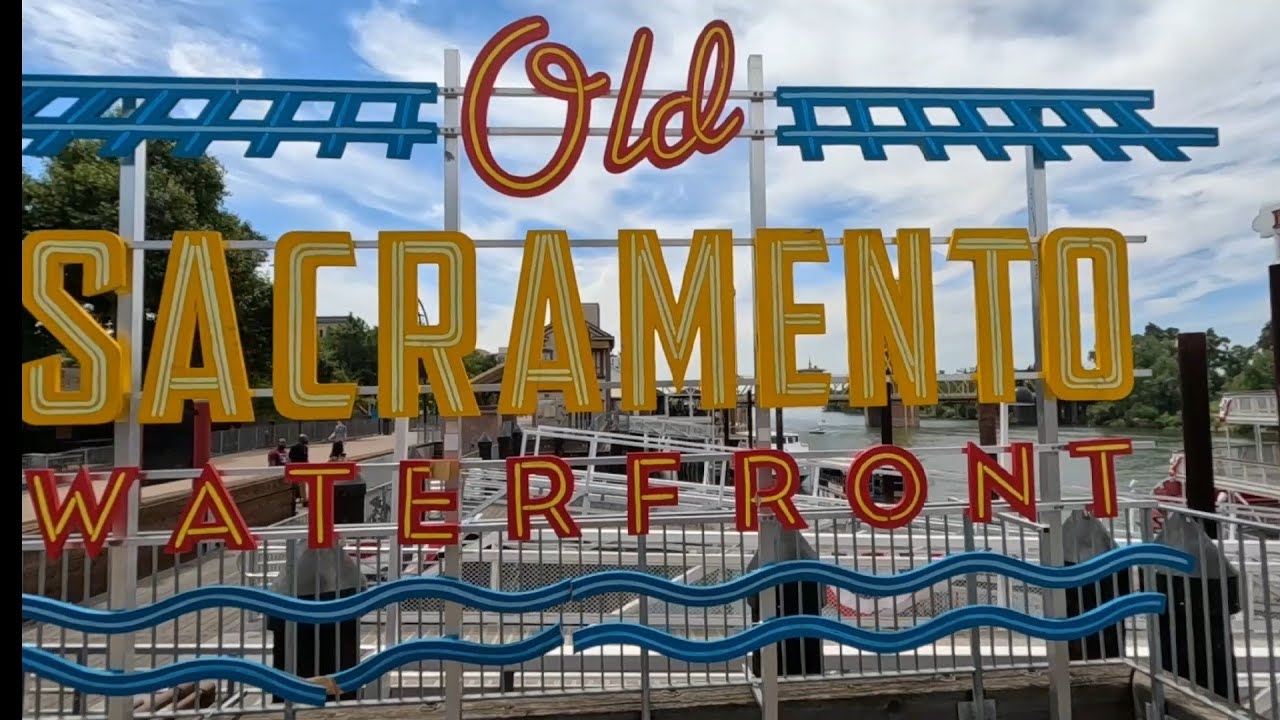 Exploring Old Town Sacramento/Waterfront in California - YouTube