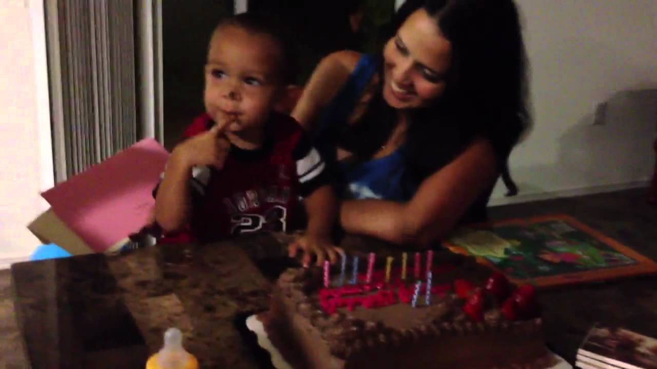 Zander loves his mom's birthday cake - YouTube