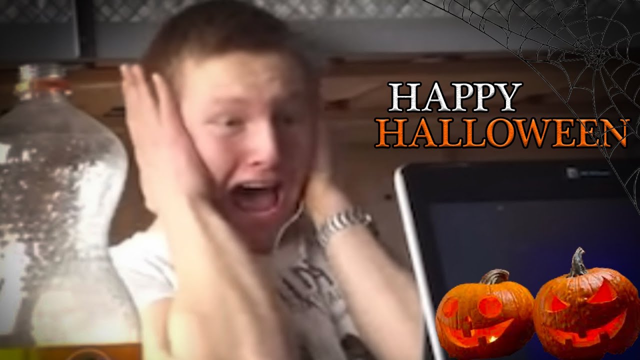 Hilarious Scary Fails ! The best of HALLOWEEN - YouTube