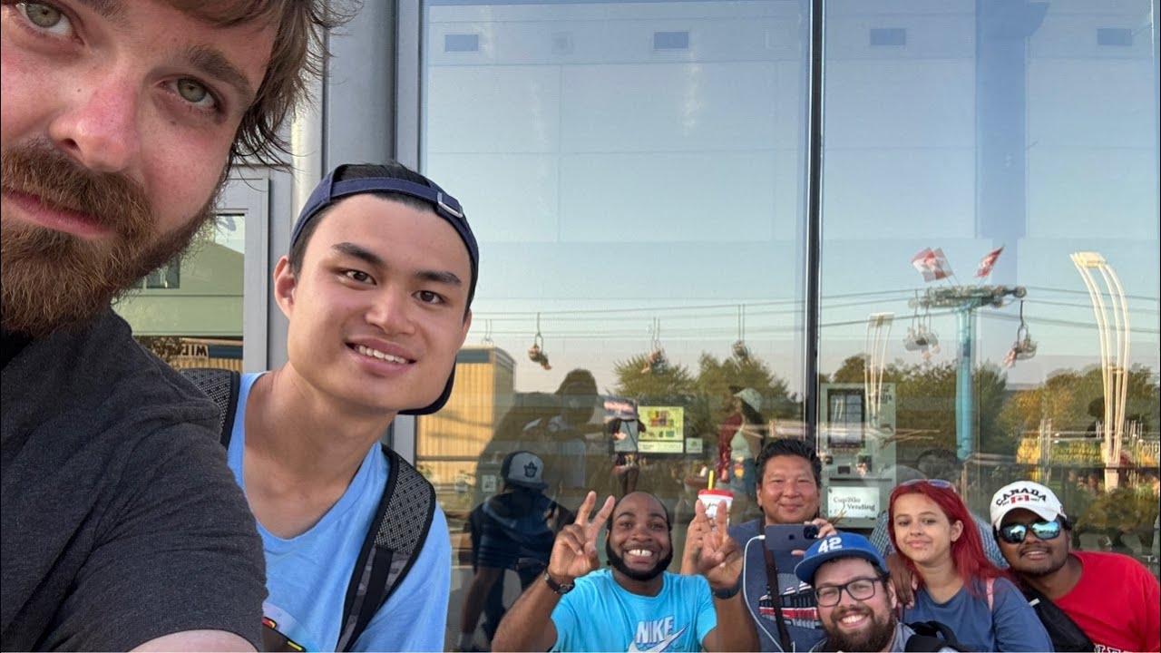 Live! At CNE With Amazing Toronto Vloggers - YouTube