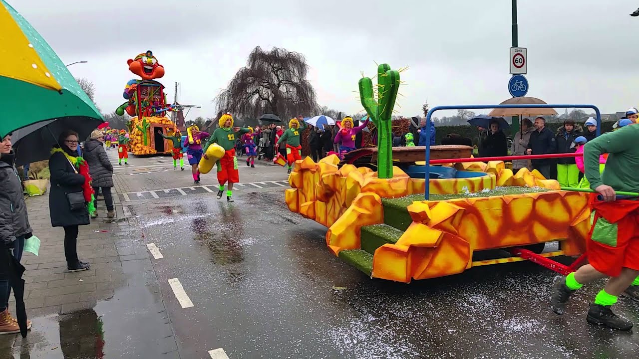 Optocht Budel - schoot 14-2-2016 Feestbeesten - YouTube