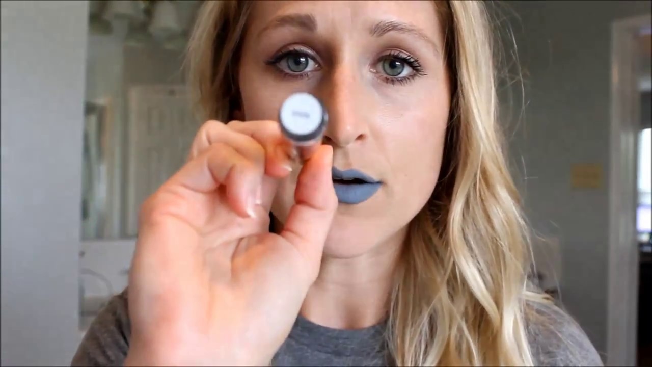 How to apply ShadowSense on your Lips!! - YouTube