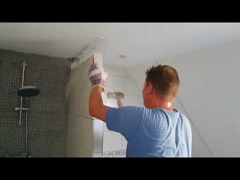 Slopen/ Kaalmaken Badkamer Voor Nieuwe Badkamer