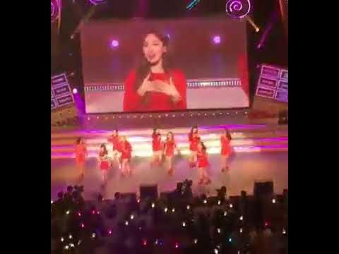 TWICE - LUV ME (CANDY POP SHOWCASE TOUR IN JAPAN 2017 - FINAL) - YouTube