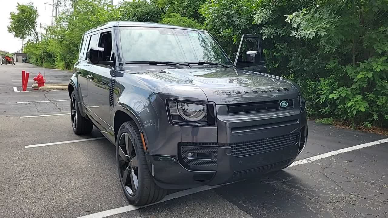 2024 Land Rover Defender V8 IL Chicago, Highland Park, Deerfield ...