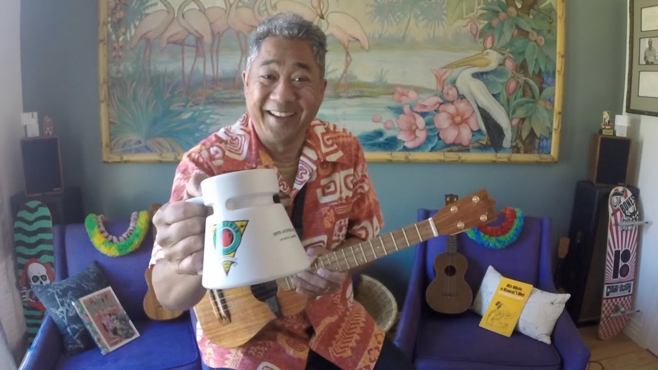 Adrian Demain Lockdown Luau 16 Solo Ukulele Show - YouTube