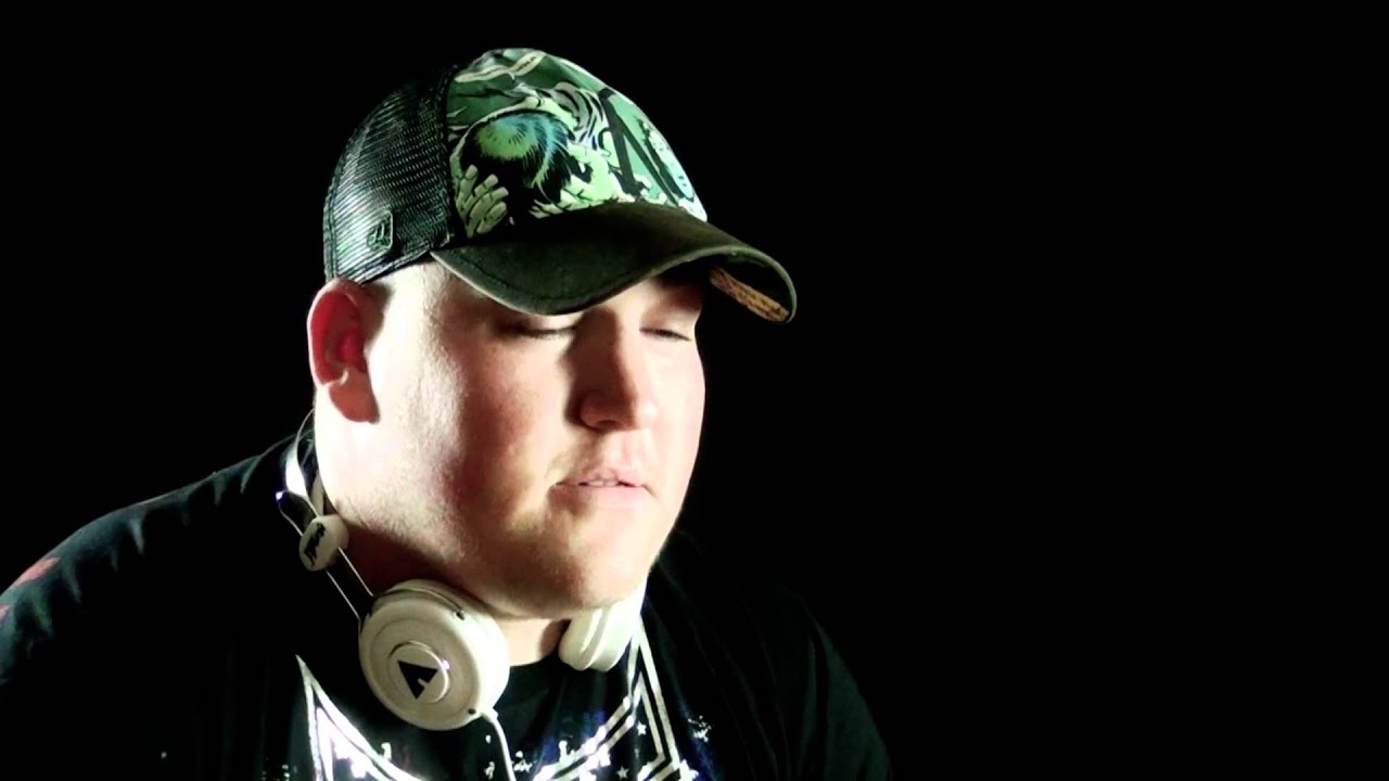 Anthony Broadbent Vs Callum Cook - Supremacy FC3 MMA Interview - YouTube